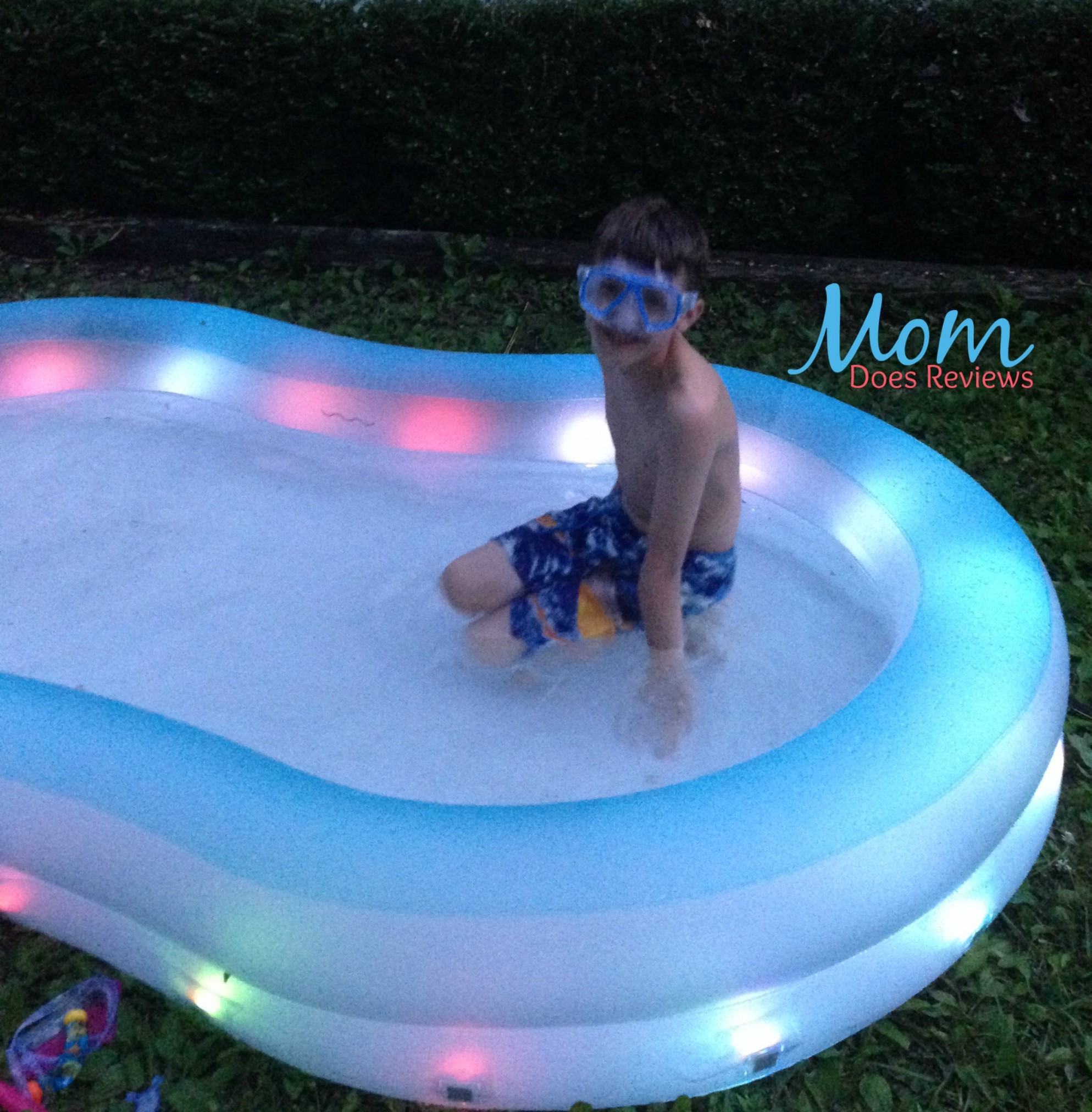 H2O-Go is Cooling the Summer Heat #Review - Mom Does Reviews