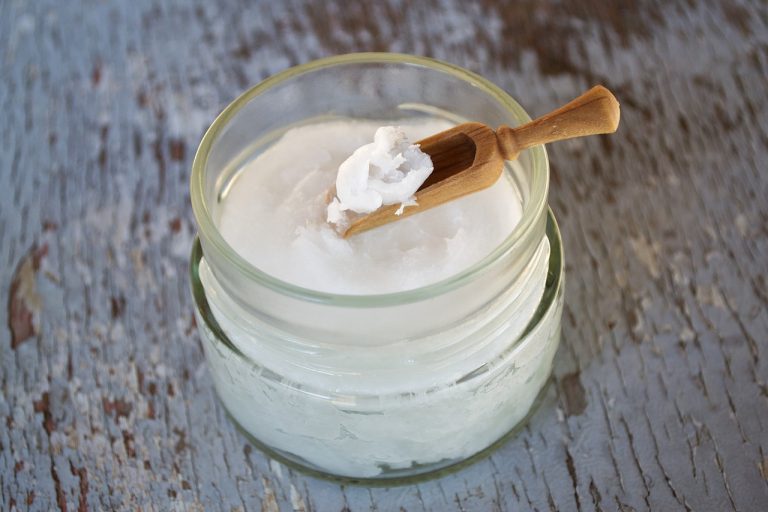 How to Heal the Skin with Coconut Oil - Mom Does Reviews