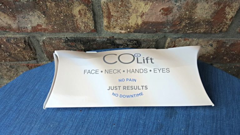Give Mom a Facial Lift at Home with Co2Lift Mask by Lumisque # ...