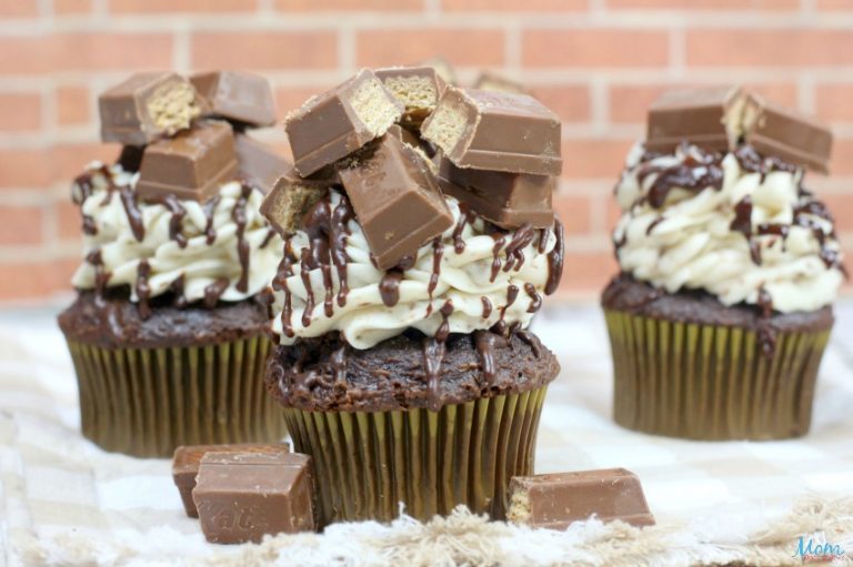 Deliciously EXTREME Kit Kat Cupcakes - Mom Does Reviews