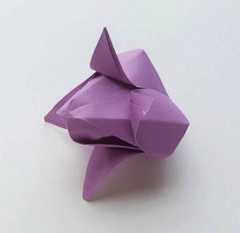 Origami Tulips: A Fun Paper Craft! - Mom Does Reviews