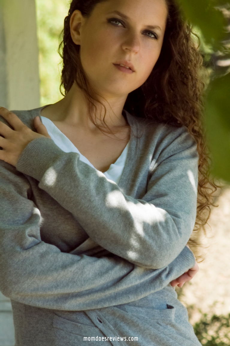 6 Tips for Staying Stylish in Modest Clothing - Mom Does Reviews