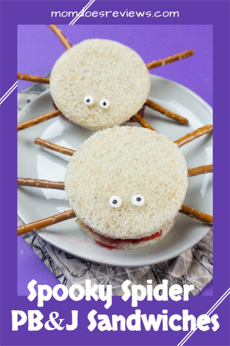 Spooky Spider Peanut Butter & Jelly Sandwiches - Mom Does Reviews