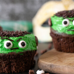 How to Make Frankenstein Cupcakes - Mom Does Reviews