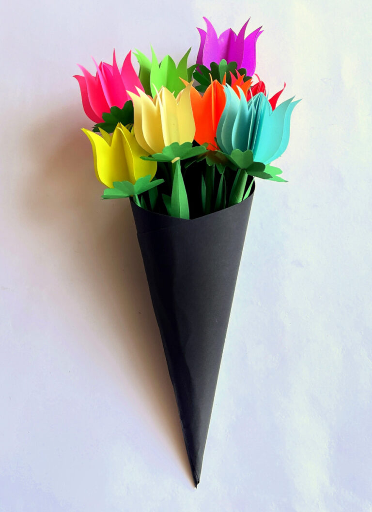 Tulip Bouquet Paper Craft - Mom Does Reviews
