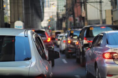 Conscious Driving: How to Cope with Stress in Traffic Jams - Mom Does ...