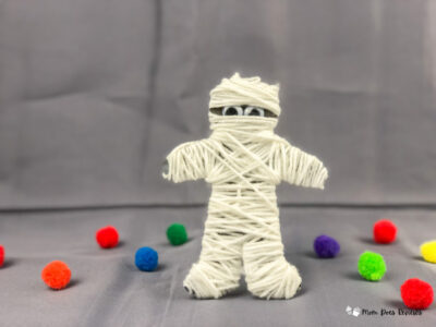 Easy Yarn Mummy Craft for Kids- Perfect for Halloween! - Mom Does Reviews