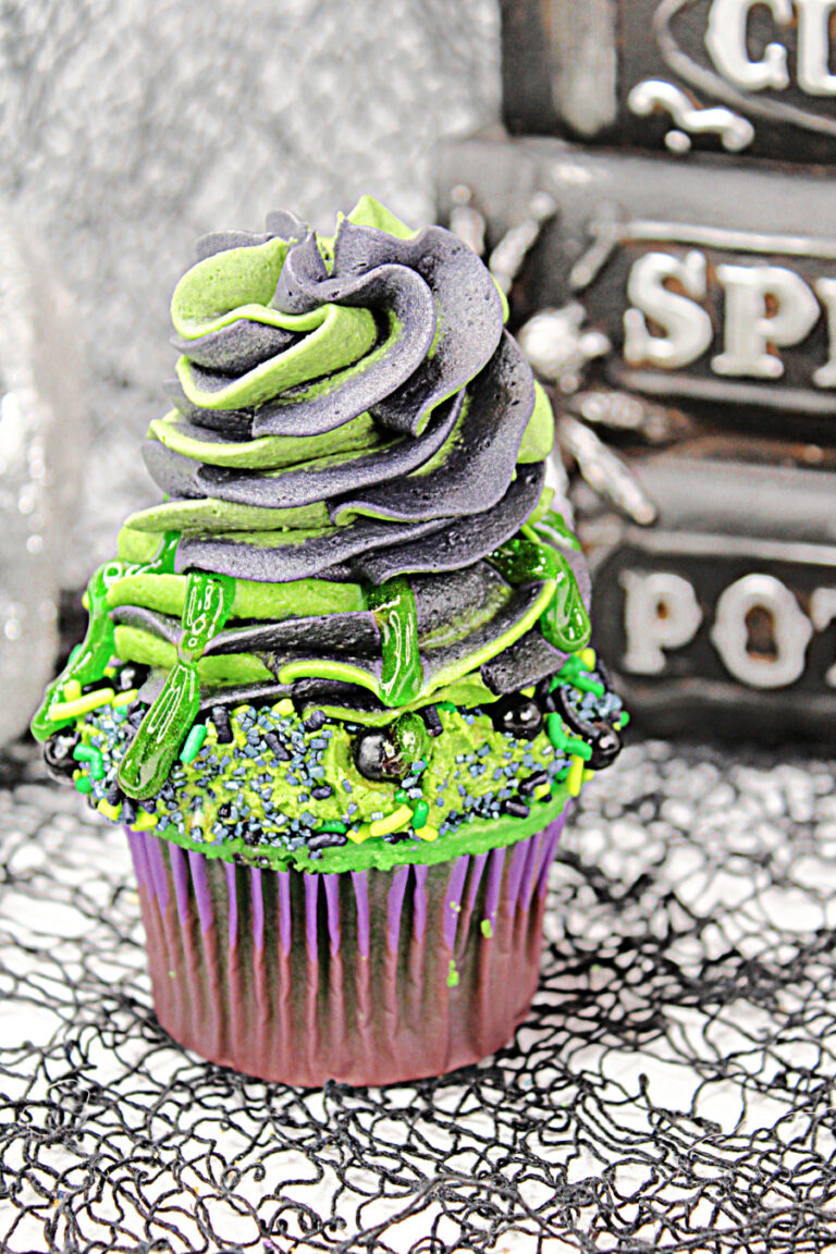 Green Slime Halloween Cupcakes - Mom Does Reviews