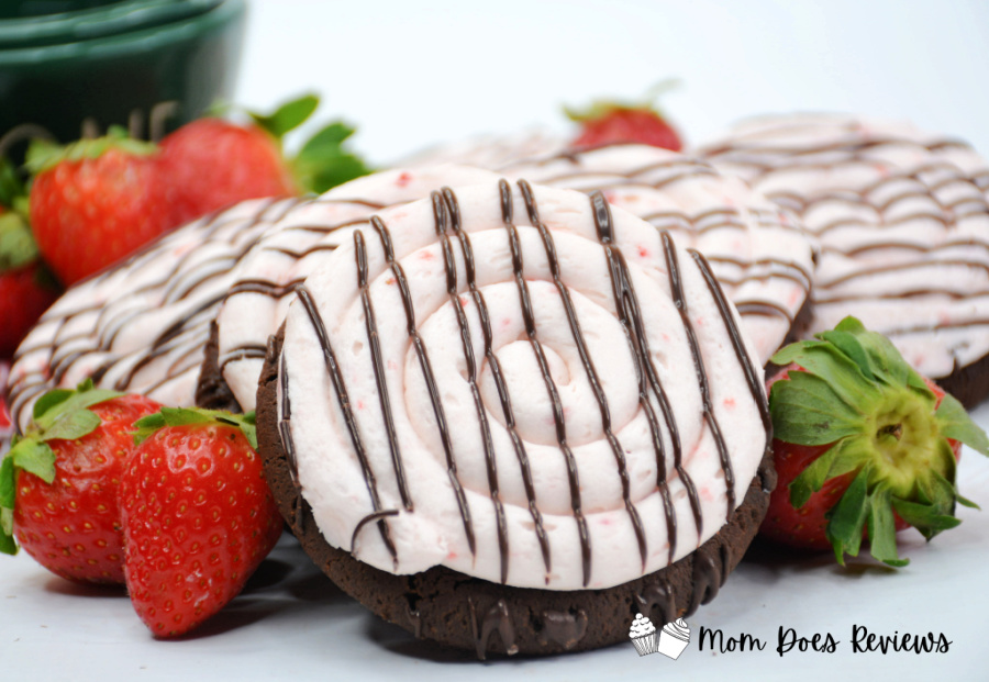 Copycat Crumbl Chocolate Strawberry Cookies - Mom Does Reviews