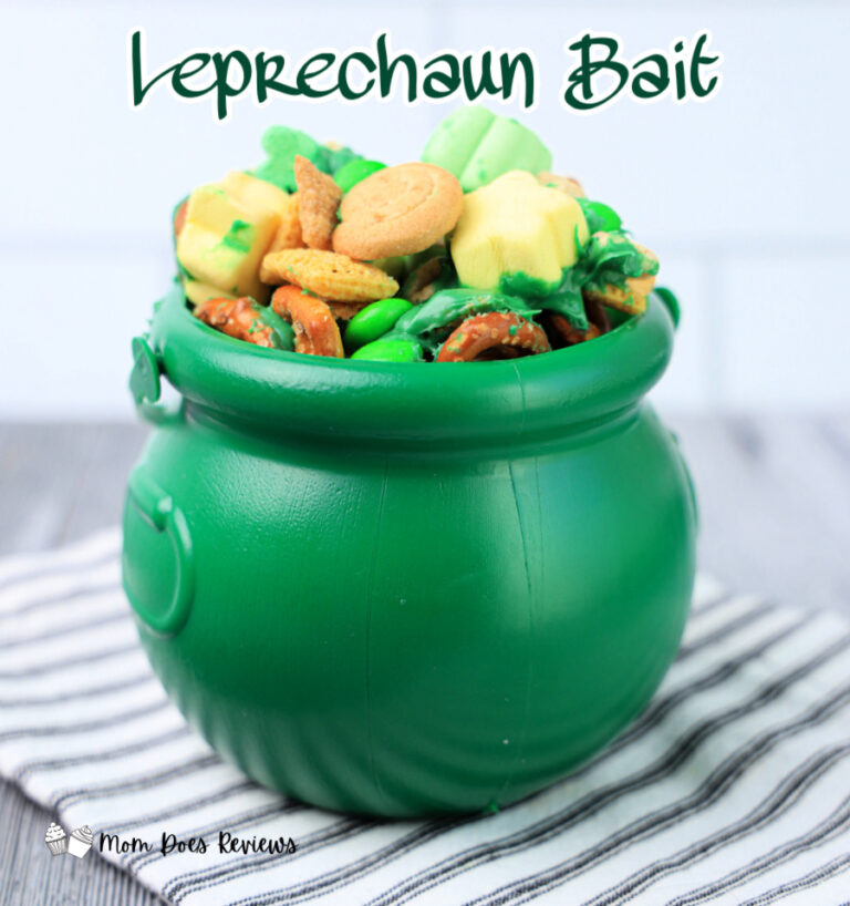 Make Leprechaun Bait Snack Mix With your Kids! - Mom Does Reviews