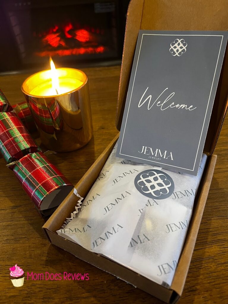 Unwrap the Magic of Jemma Jewelry this Christmas #MegaChristmas23 - Mom ...