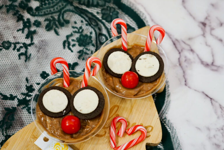 Reindeer Pudding Cups: A Festive and Tasty Holiday Creation! - Mom Does ...