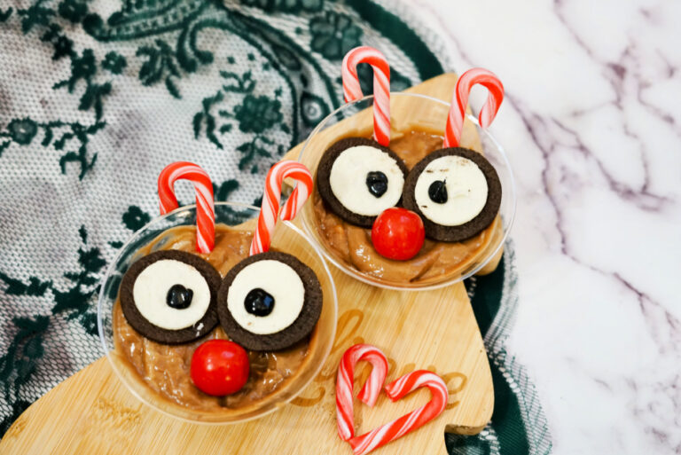 Reindeer Pudding Cups: A Festive and Tasty Holiday Creation! - Mom Does ...