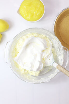 Limoncello Cream Cheese Pie - Mom Does Reviews
