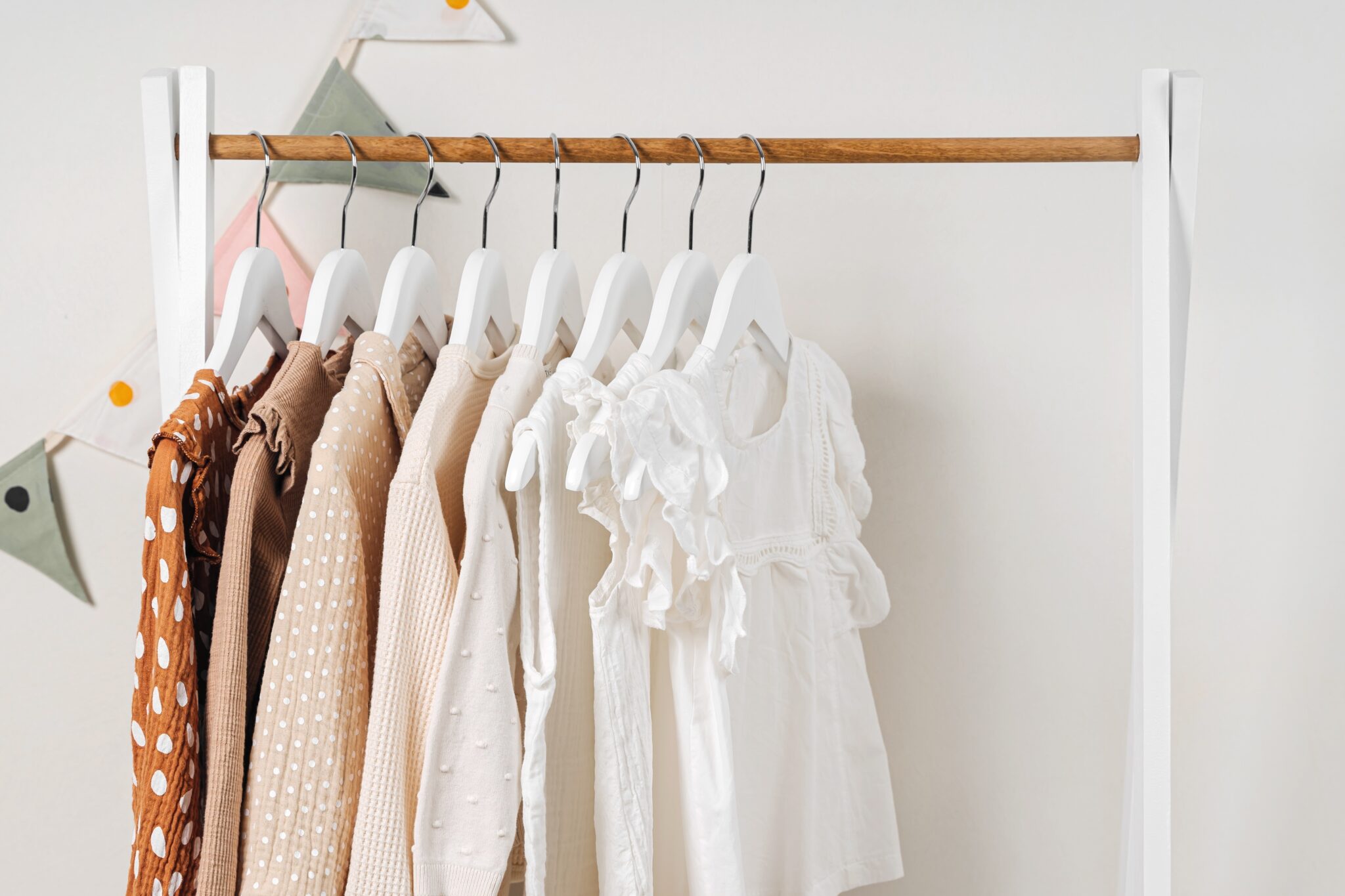 How to Create a Stylish Back-to-School Capsule Wardrobe for Kids - Mom ...