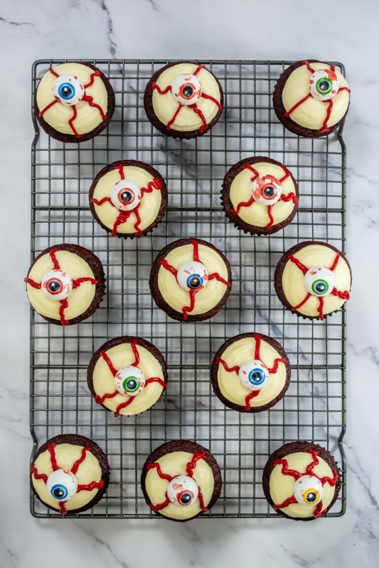 Make Creepy Eyeball Cupcakes for Halloween - Mom Does Reviews