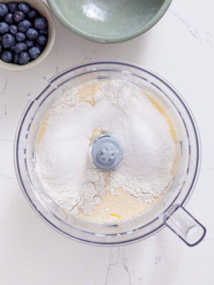 Muffin-Tin Blueberry Popovers - Mom Does Reviews