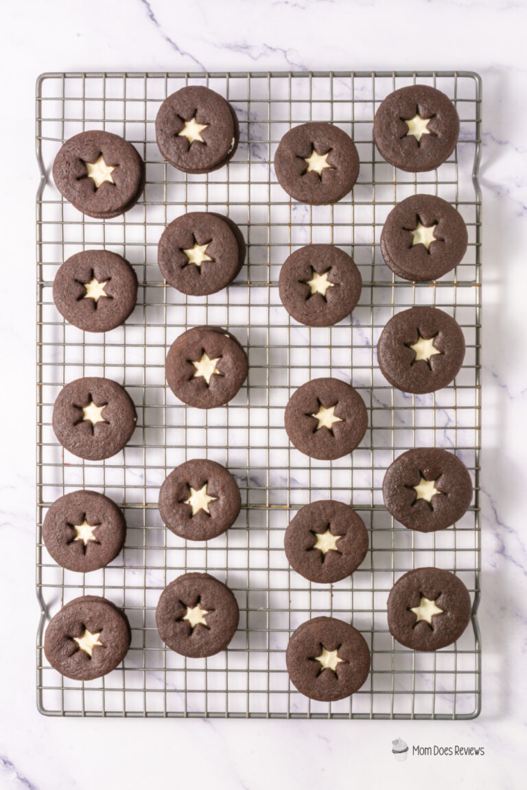 Chocolate Linzer Cookies Recipe - Mom Does Reviews
