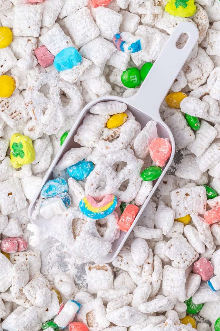 15 Easy Leprechaun Bait Recipes - Mom Does Reviews